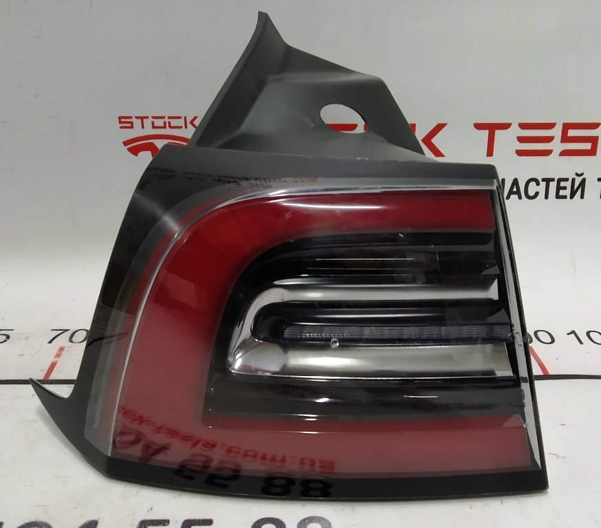 1 Linker buitenlamp (USA) 3-polig Tesla model 3, model Y 1077397-00-G