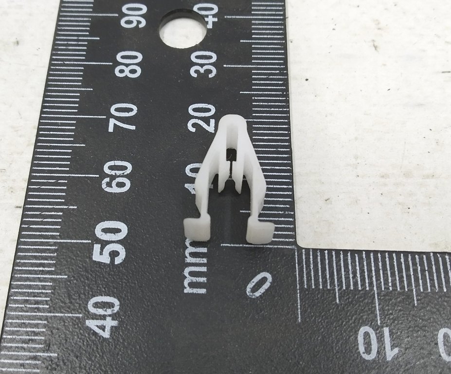 15 Interior lining fastening clip 90666-SDA-A010-M1 Tesla model 3 ...