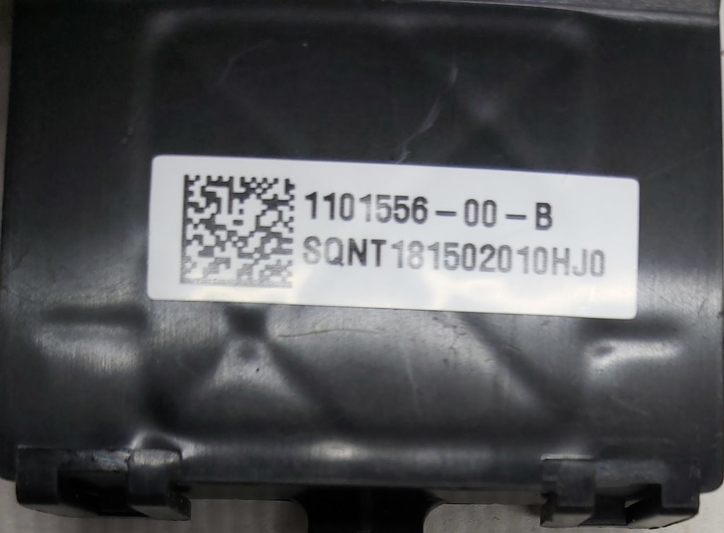 特斯拉 Model 3 转向柱模块控制器 1101556-00-C