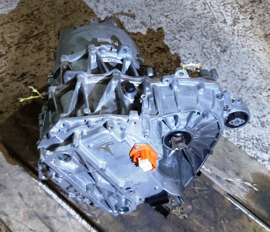 1 ASY,M3,REAR,MOSFET-LC,GLOBAL without heat exchanger, oil filter and ...