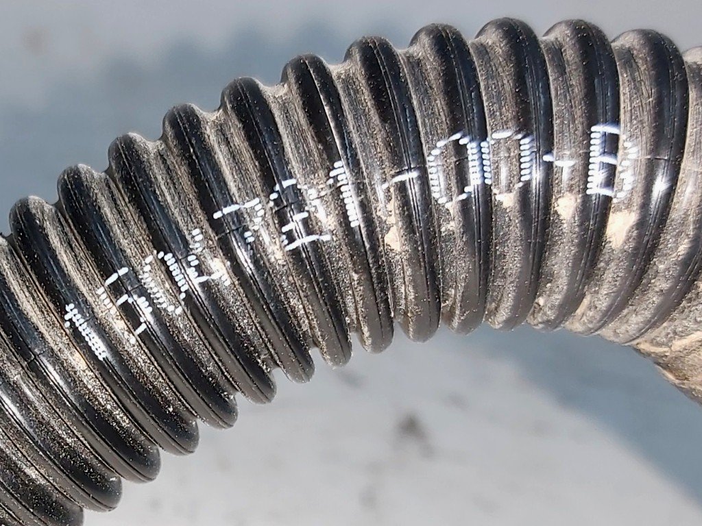 12 Патрубок системы охлаждения Tesla Model 3, Model Y 1504721-00-C