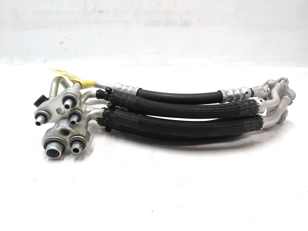 1 AC LINE- ASSEMBLY- MANIFOLD TO HVAC Tesla Model 3, Model 3 Jan 2024 ...