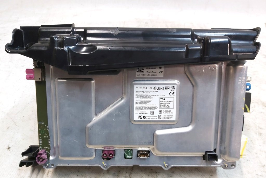 1 SERVICE CAR COMPUTER - LEFT HAND DRIVE - FUSED - HARDWARE AMD GCL ...