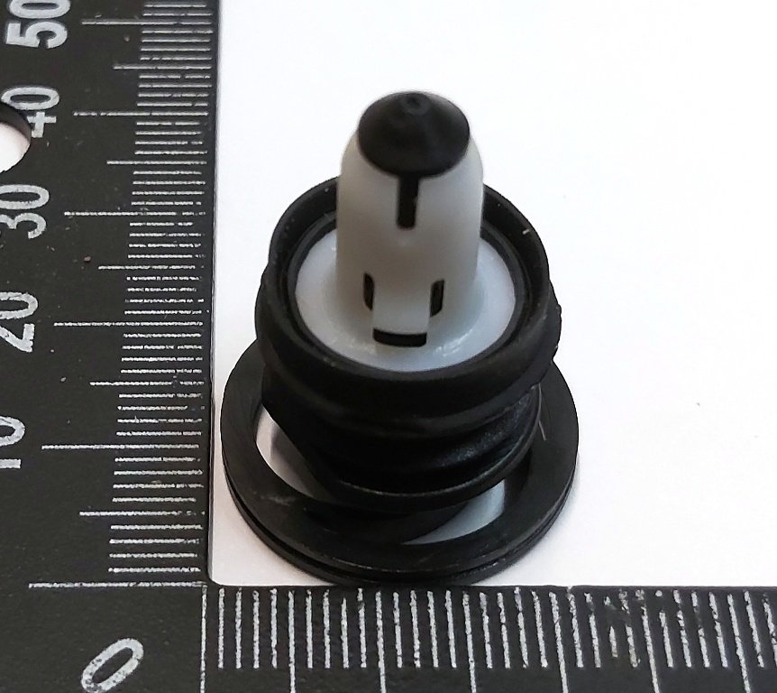 Sestava svorky na dveřní kartu,8.20,1.1-1.3,POM,BLK,SEAL Tesla model 3 ...