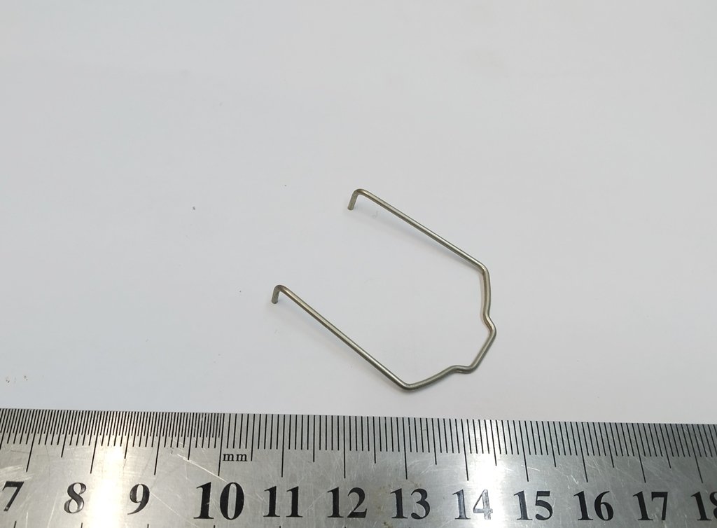 9 Tesla Model 3, Model Y 主电池冷却系统支架固定管 1501334-00-D