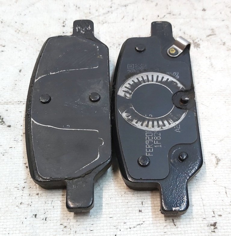 9 BRAKE PAD KIT - SERVICE, REAR BRAKE CALIPER, BASE MANDO (set of 2 ...