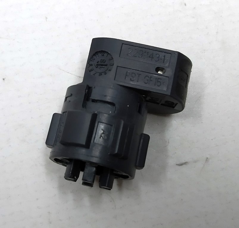 5 DOOR HANDLE MAGNET CLIP GEN 3.0 Tesla model S REST, model S Feb 2021 ...