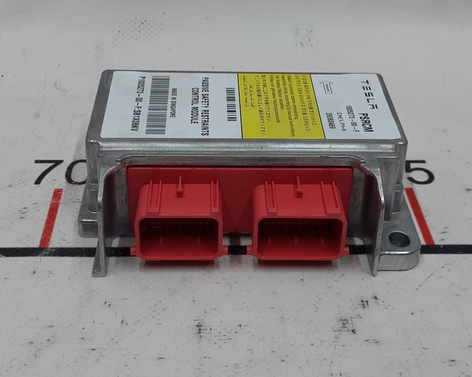 4 NORTH AMERICA - PASSIVE SAFETY RESTRAINT CONTROL MODULE Tesla model S ...