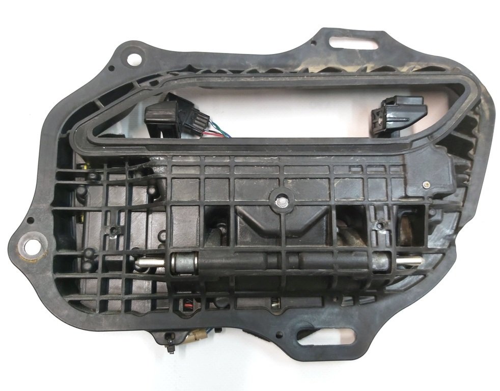 1 外部左后手柄机构，部分组装第一代 Tesla 型号 S 1135722-S0-A