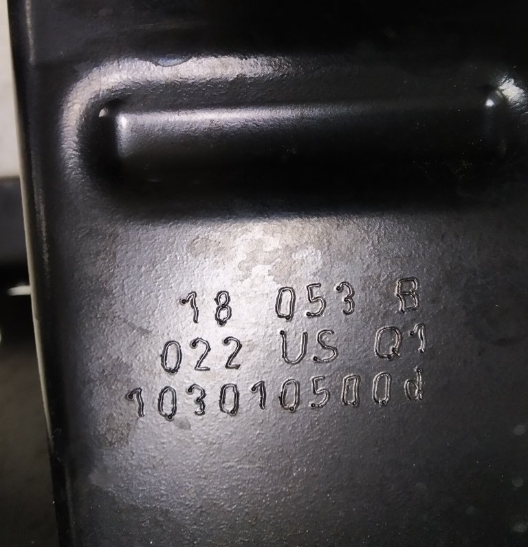 1 Усилитель бампера переднего (USA) Tesla model X 1030105-00-D