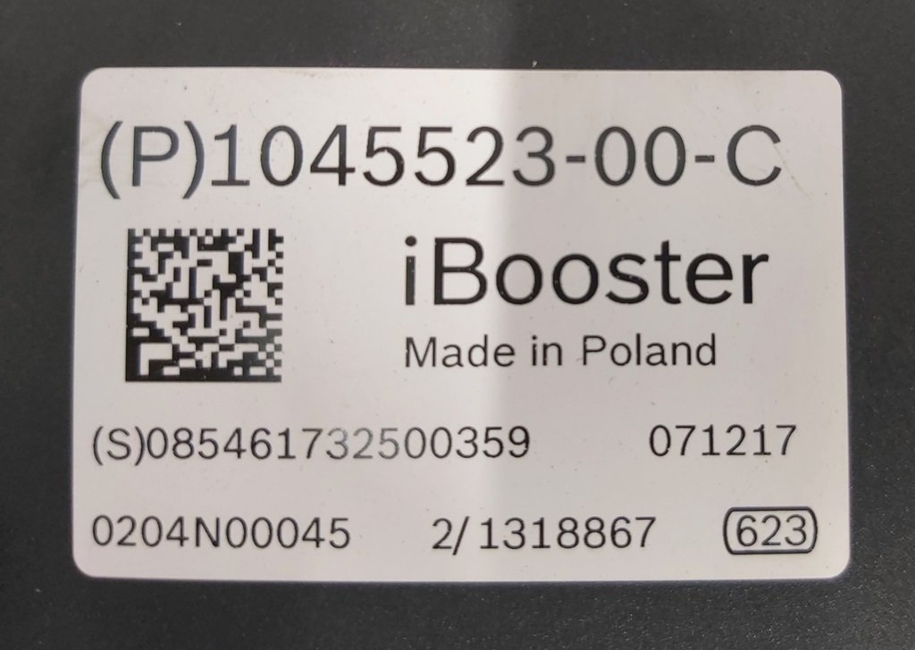 1 IBOOSTER with tank assy Tesla model X 1045523-00-C