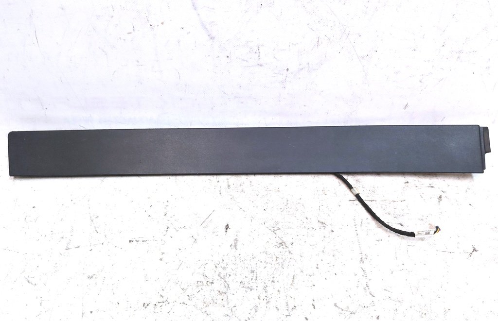 3 ASY, RHS CLADDING & CAPACITIVE SENSOR Tesla model X 1097664-00-B ...